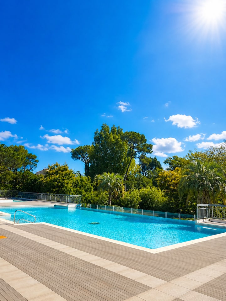 Appartement Centre Saint-aygulf, Avec Piscine - Fréjus