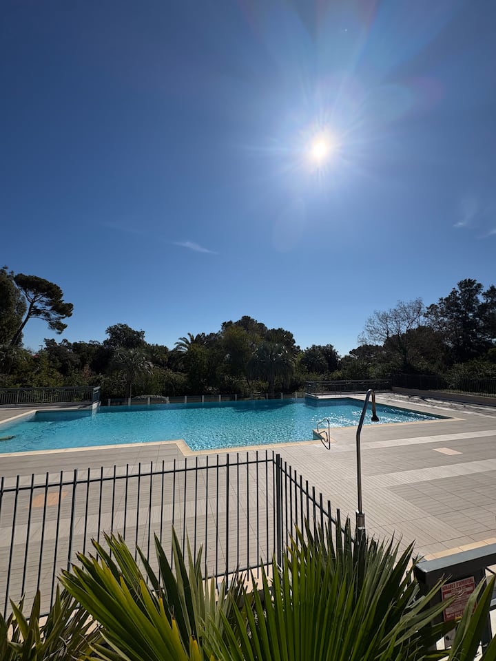 Appartement Centre Saint-aygulf, Avec Piscine - Fréjus