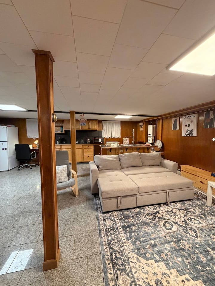 Cozy Studio Suite W/ Kitchen + Laundry - Grafton, MA