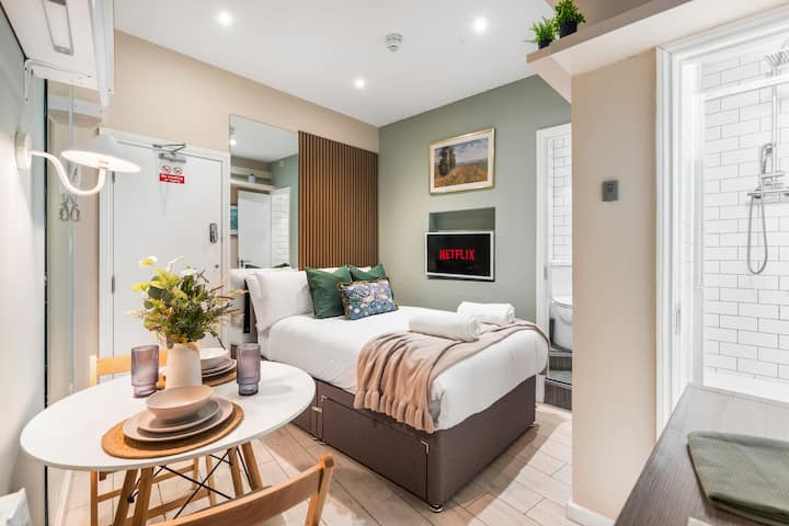 Heart Of North Laine | Cozy Bond Street Studio - 브라이턴