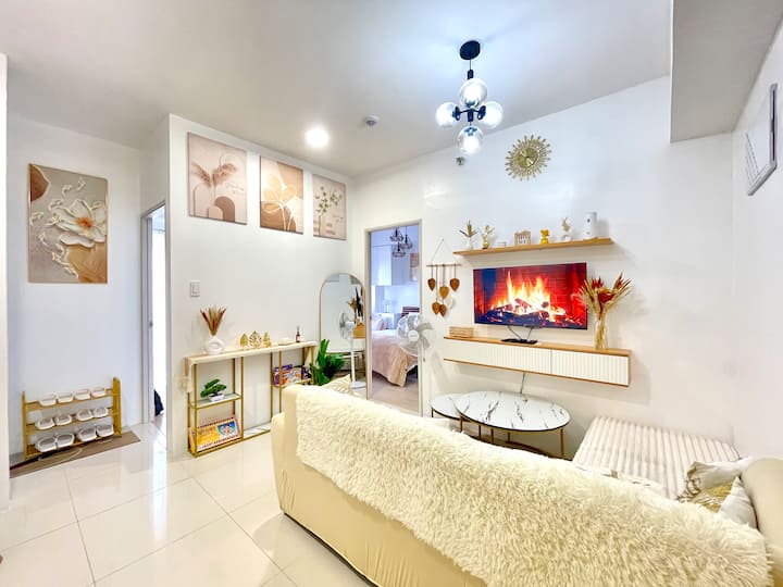 3br W/ Balcony · Near Burnham Park · Sleeps 10 - Baguio