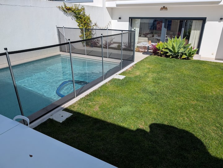 Vila Familiar Com Piscina - Sintra