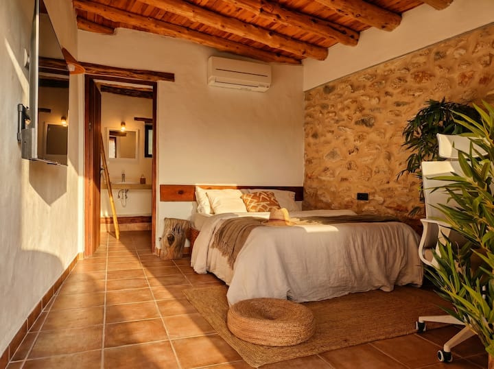 Guesthouse @ Rural Coliving Ibiza - Islas de Ibiza