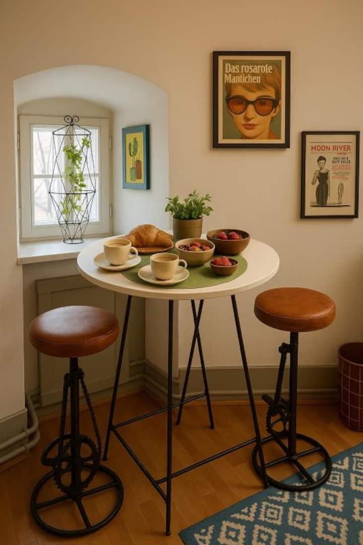 18 Marches Vers Une Tour Secrète - Porrentruy