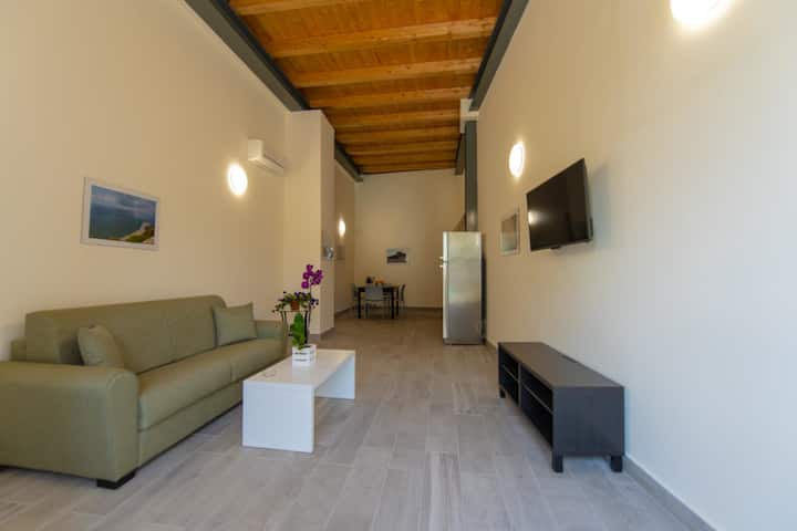 Strombolicchio
App. Piano Terra
Resid. Il Segreto - Patti