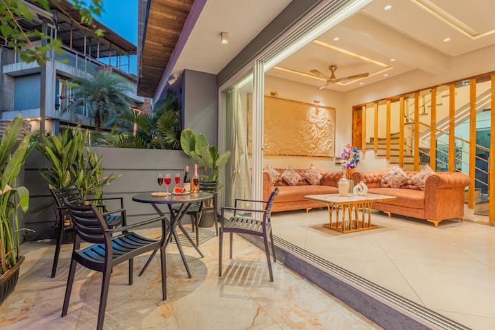 The Krystal Villa Luxury Stay - Lonavala