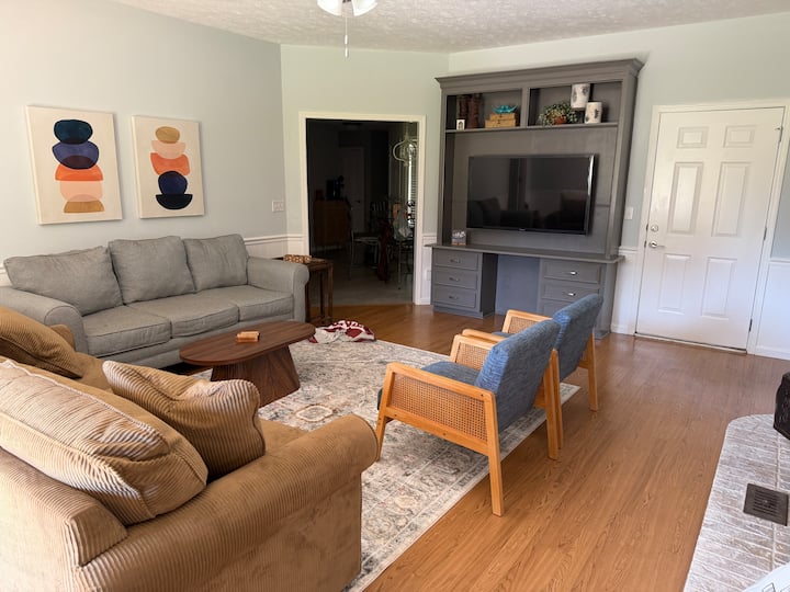 Fully Equipped Brandon Home - Cozy & Convenient - Robinhood, MS