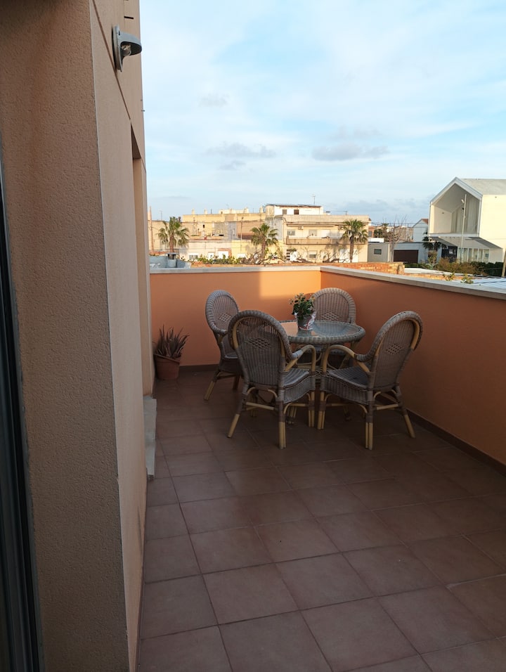 Apartamento En Deltebre 2-4 Personas. - Deltebre