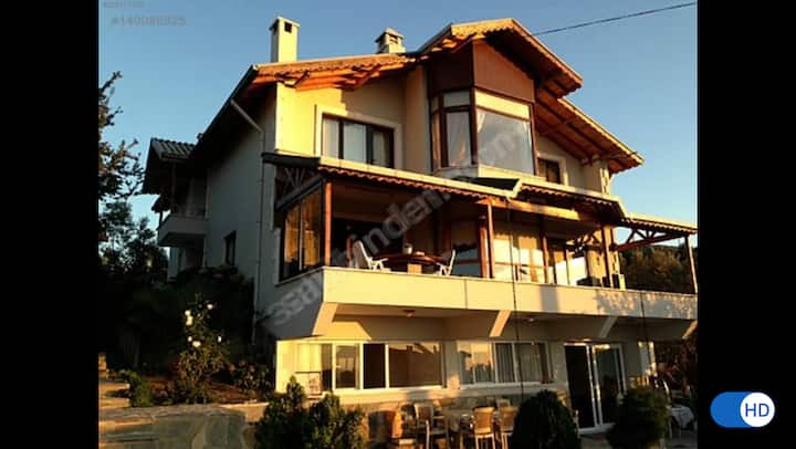 First Floor Of A Villa In Hasanbaba Cinarcik. - Çınarcık