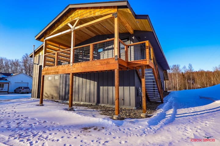 Lakeview Loft - Palmer Alaska - Alaska