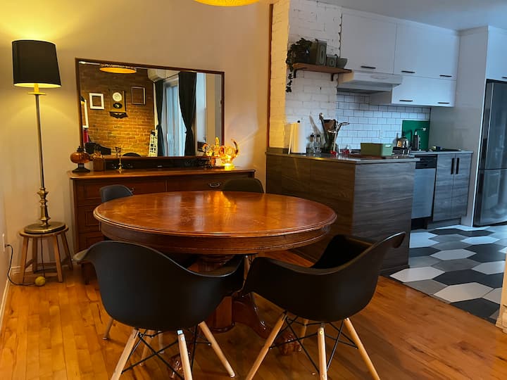 Appartement Hors Du Commun Au Cœur De Montréal - Montréal, QC