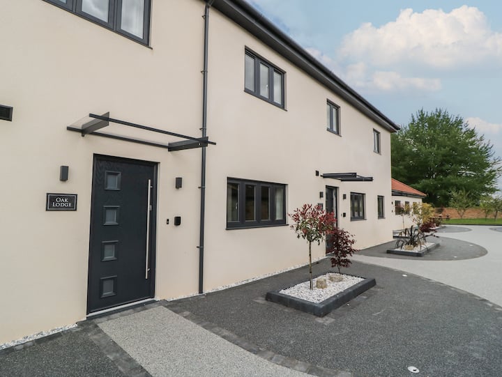 Oak Lodge - Bridgwater