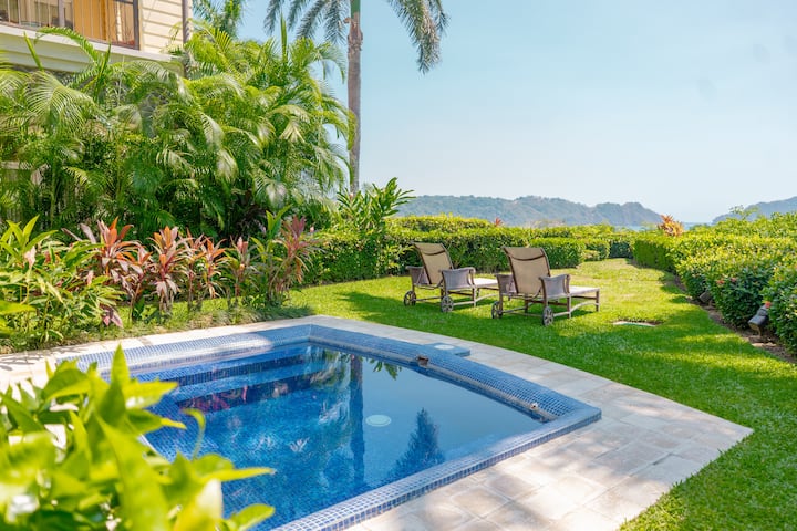 Oceanview Condo With Private Pool In Los Sueños - Playa Herradura