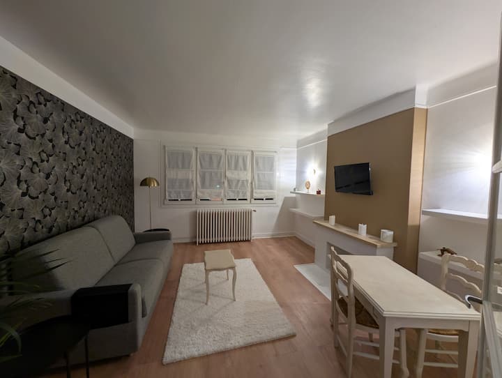 Place Du Marché - Louviers