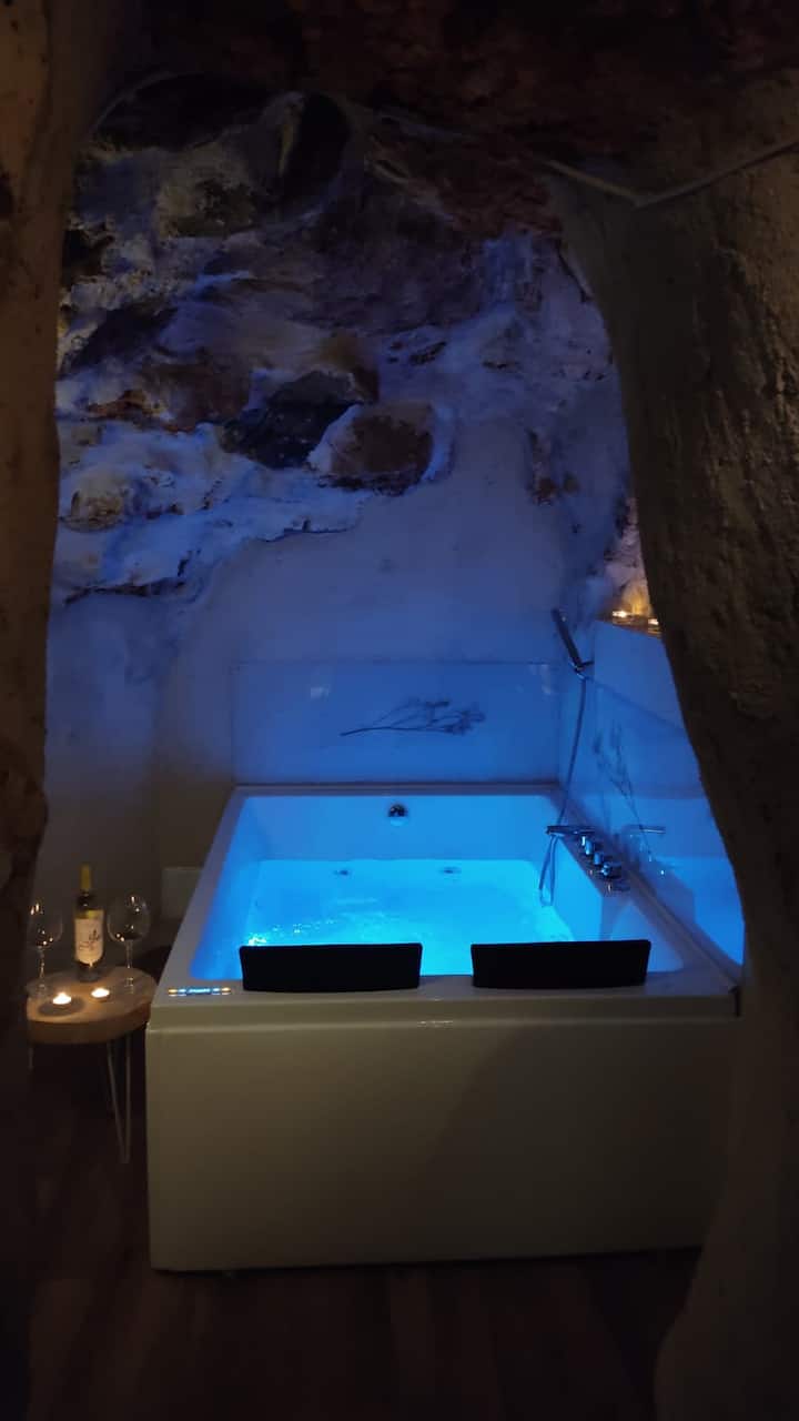 La Cueva Del Agua - Chinchón