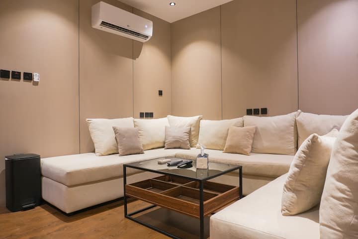 Luxury Suite | Private Entrance & Self Check-in - Riyadh