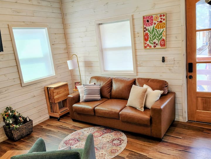 Woodland Tiny Home By The Lake - Silo, OK