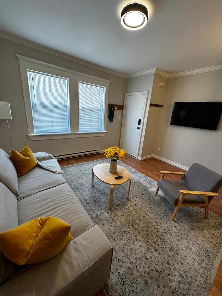 Downtown Historic Home Main Floor - Newfoundland and Labrador