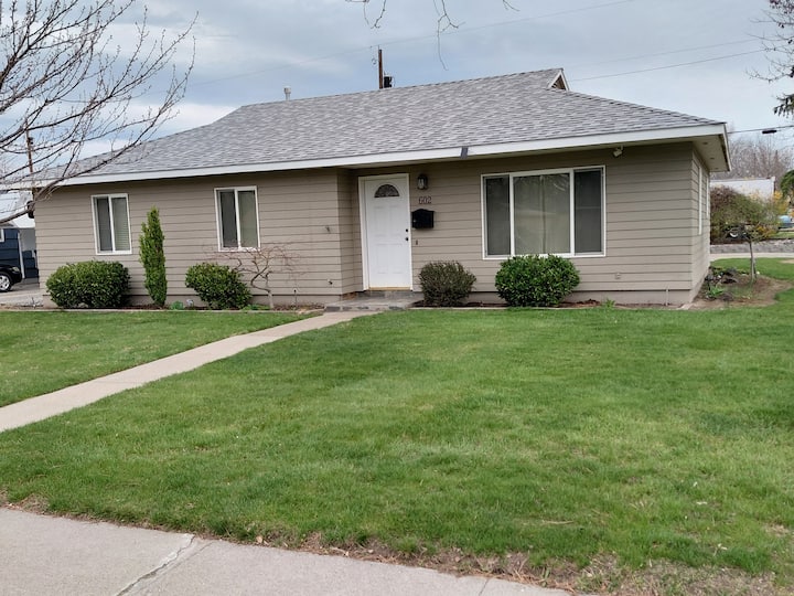 Cozycasa Cottonwood - Richland, WA