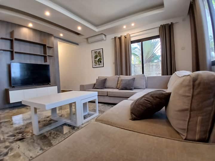 Enjoy The Beauty Of Nature With The Elegance Touch - Sierra Leone