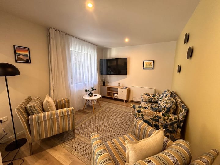 'Four Winds Wanaka', A New Single Bedroom Flat - ワナカ