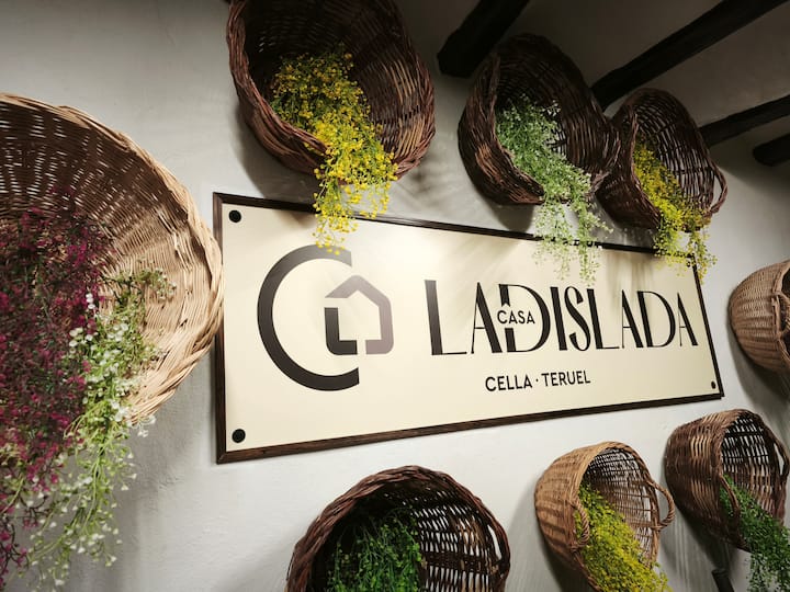 Alojamiento En Teruel Para Grupos Hasta 16 Pax. - Cella