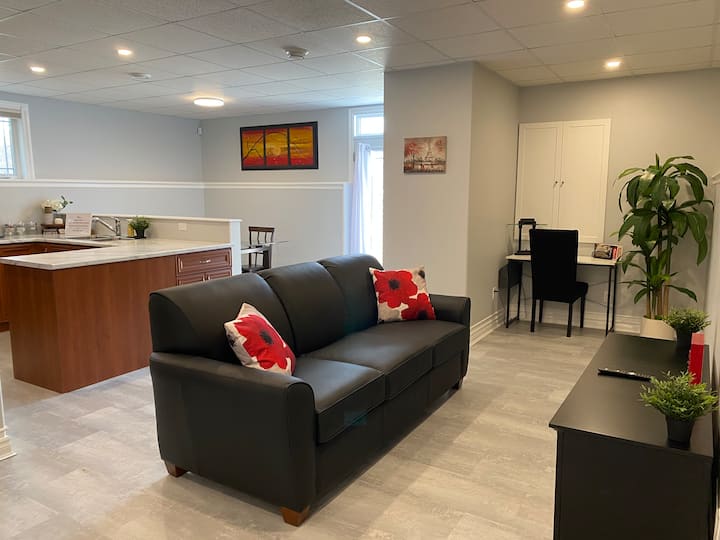 Easy Country Stopover 1br Suite With Self Check-in - Casselman