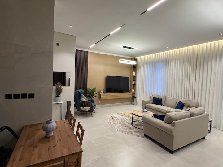 Elegant Modern Apartment | Hotel-style Comfort - Jeddah