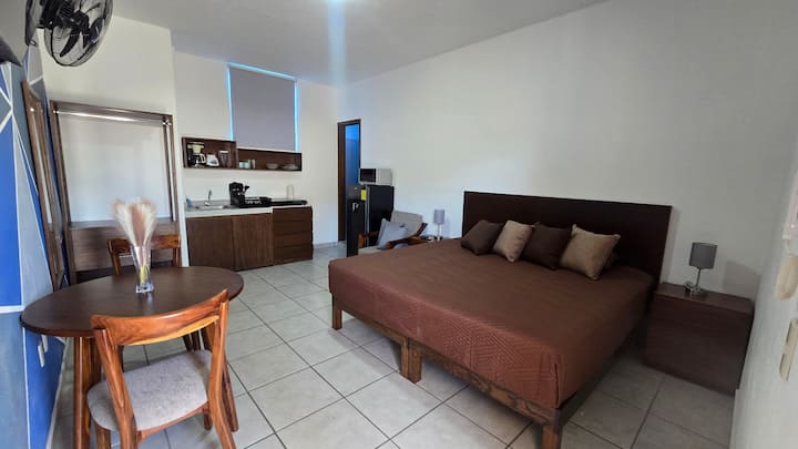 Moderno Loft Con Terraza A 1 Cuadra De La Basílica - Guadalajara, Jalisco, Mexique