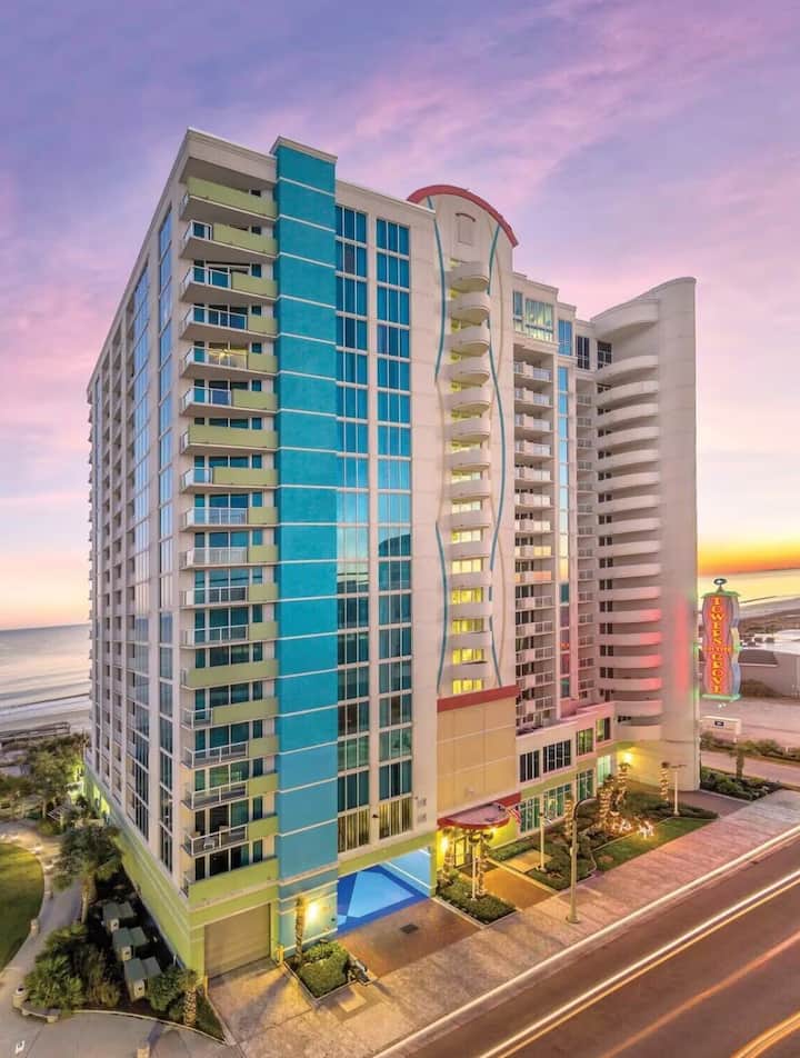 Oceanfront 3br Sleeps 10 | Towers On The Grove - North Myrtle Beach, SC