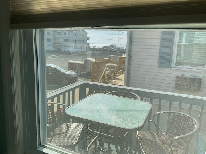 Oh So Cute Is This End Unit And Bay Views! - Beach Haven, NJ