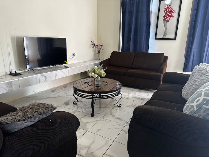 Lindo Depa: Gran Ubicación A 15 Min Del Consulado - El Paso