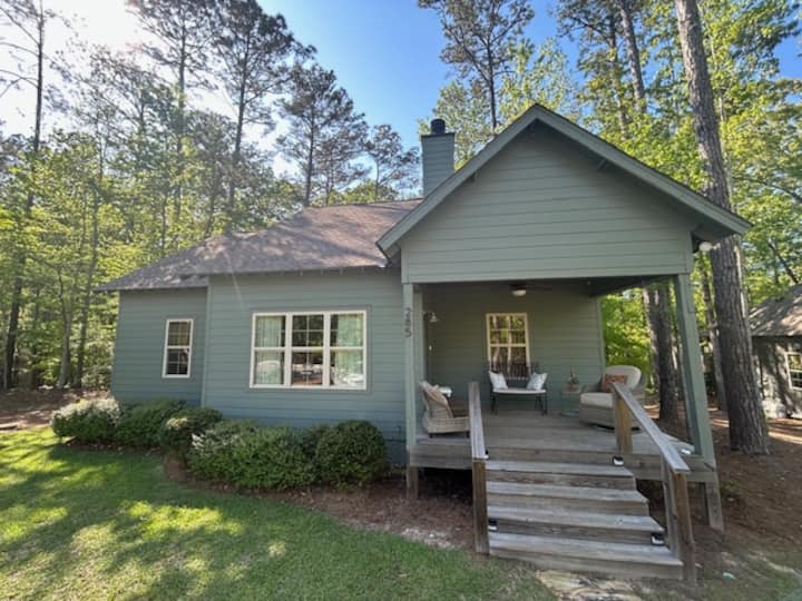 The Perch At Lake Martin: Cottage/pool/fire Pit - Lake Martin, AL