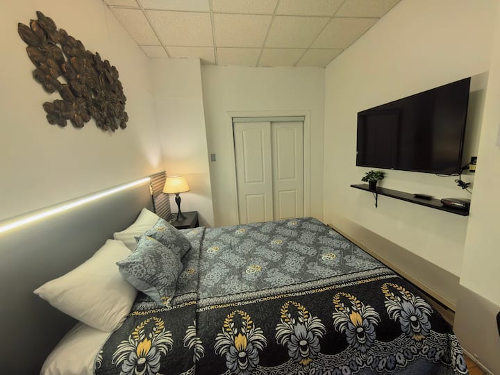 Old Port French Apartment •Downtown Trois-rivières - Trois-Rivières