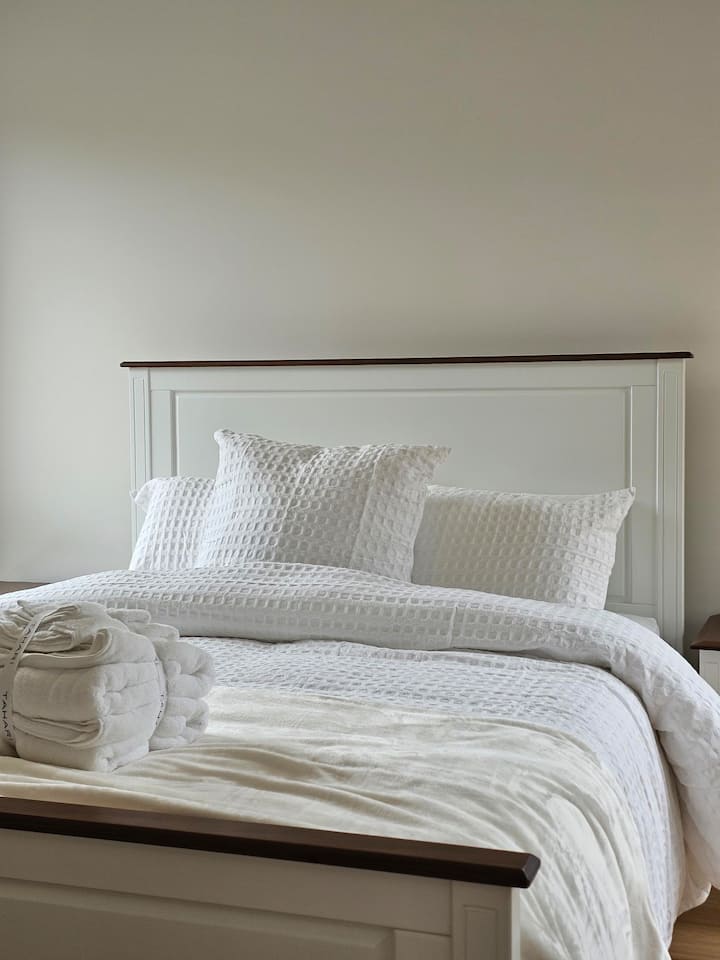 Luxurious Private Ensuite Room One In A House - Melton