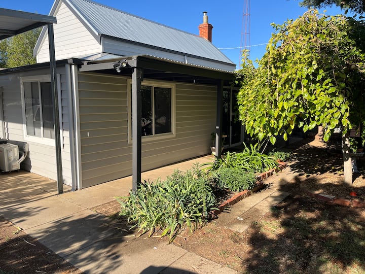 “Mimi’s Cottage” - Cohuna