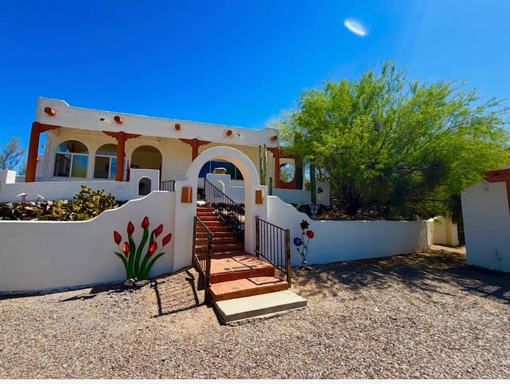 Welcome To Casa Ocotillo! 
Heart Of Cave Creek - Carefree, AZ