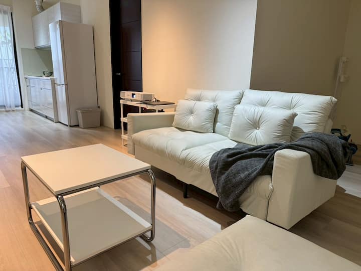 【Foresthome | 森林里的家 】 高雄私人公寓。鄰近捷運小港站、高雄國際機場 - Kaohsiung City