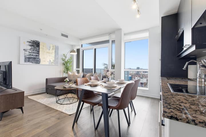 The Ultimate City Stay Experience - Lakeshore