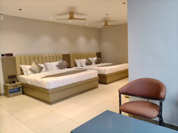 Family Deluxe Room - Lansdowne, India