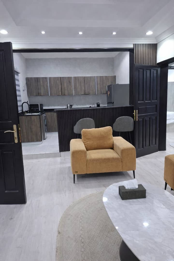 شقة عائلية أنيقة_4 غرف_ذاتي - Jedda