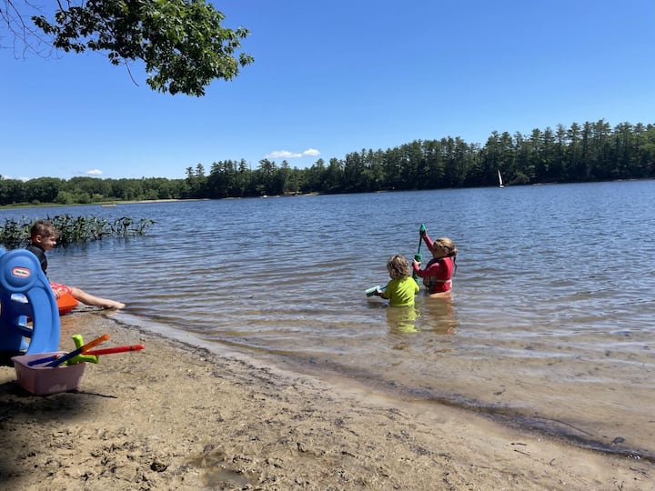 Lakefront Cabin W/ Sandy Beach & Kayaks - Oxford Casino Hotel