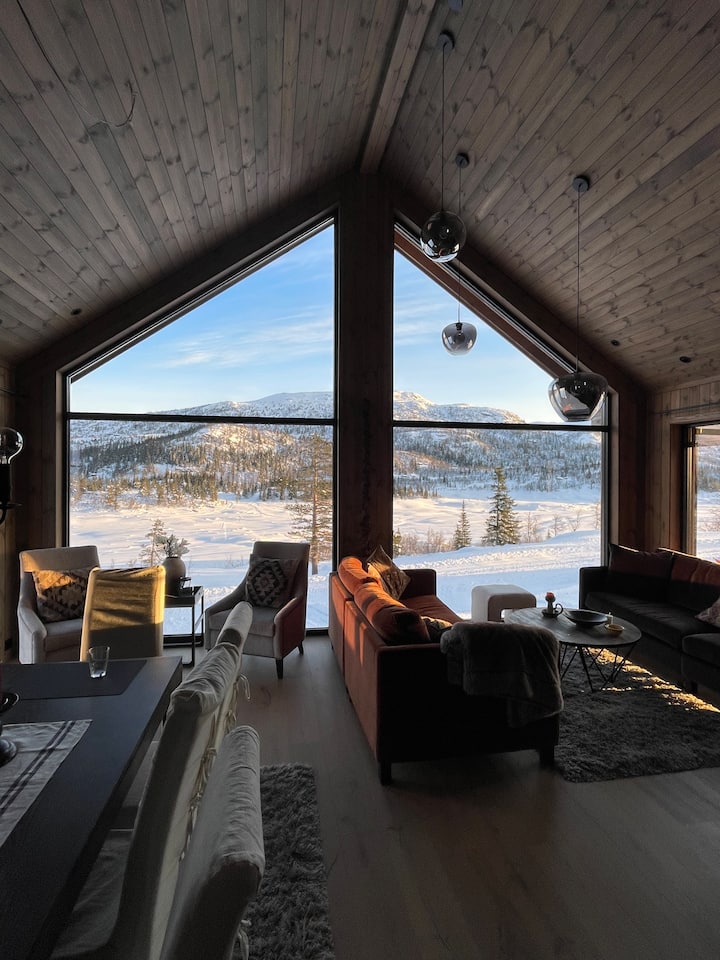 Unique Cabin Surrounded By Untouched Nature - 挪威