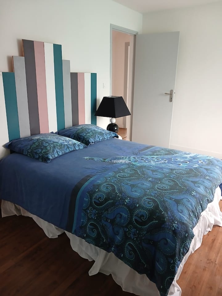 Morbihan  Maison Entière Clos Et Arborée - Josselin