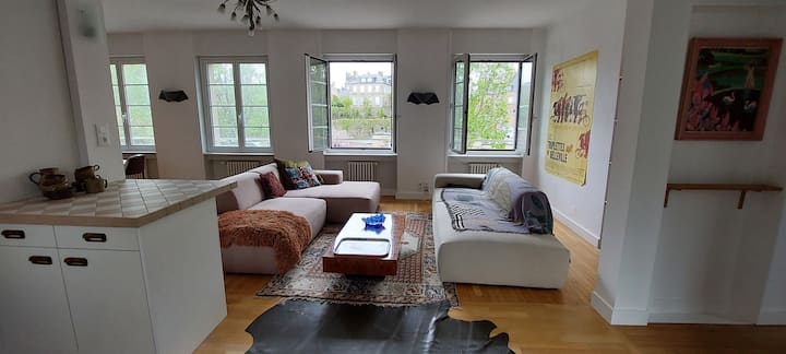 Appartement Lumineux, Déco Atypique, Cœur De Ville - Avranches