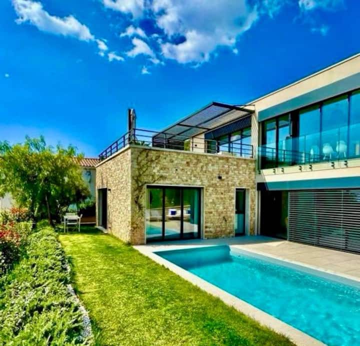 Villa Vue Mer Panoramique Piscine 4 Suites, Bandol - Bandol