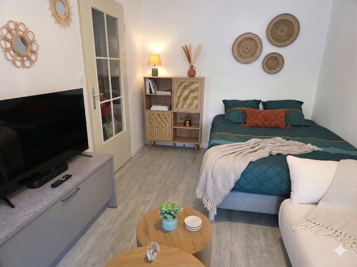 Le 28 : Studio - Terrasse & Jardinet (Proche Tram) - Valenciennes