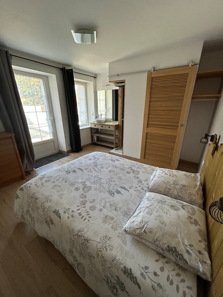 Chambre Privée Indépendante Centre-ville - Les Epesses