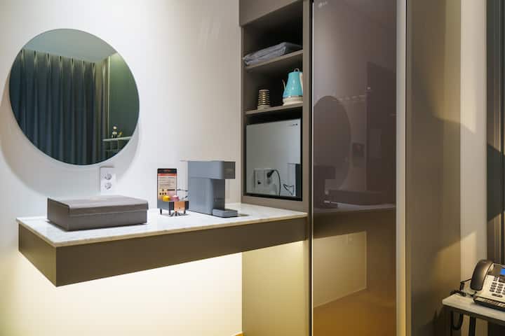 [광주 첨단 호텔하리유]디럭스 스타일러 - 광주광역시