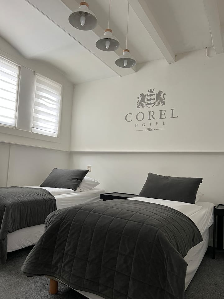 Hotel Corel / Economy Twin Room - Scheveningen